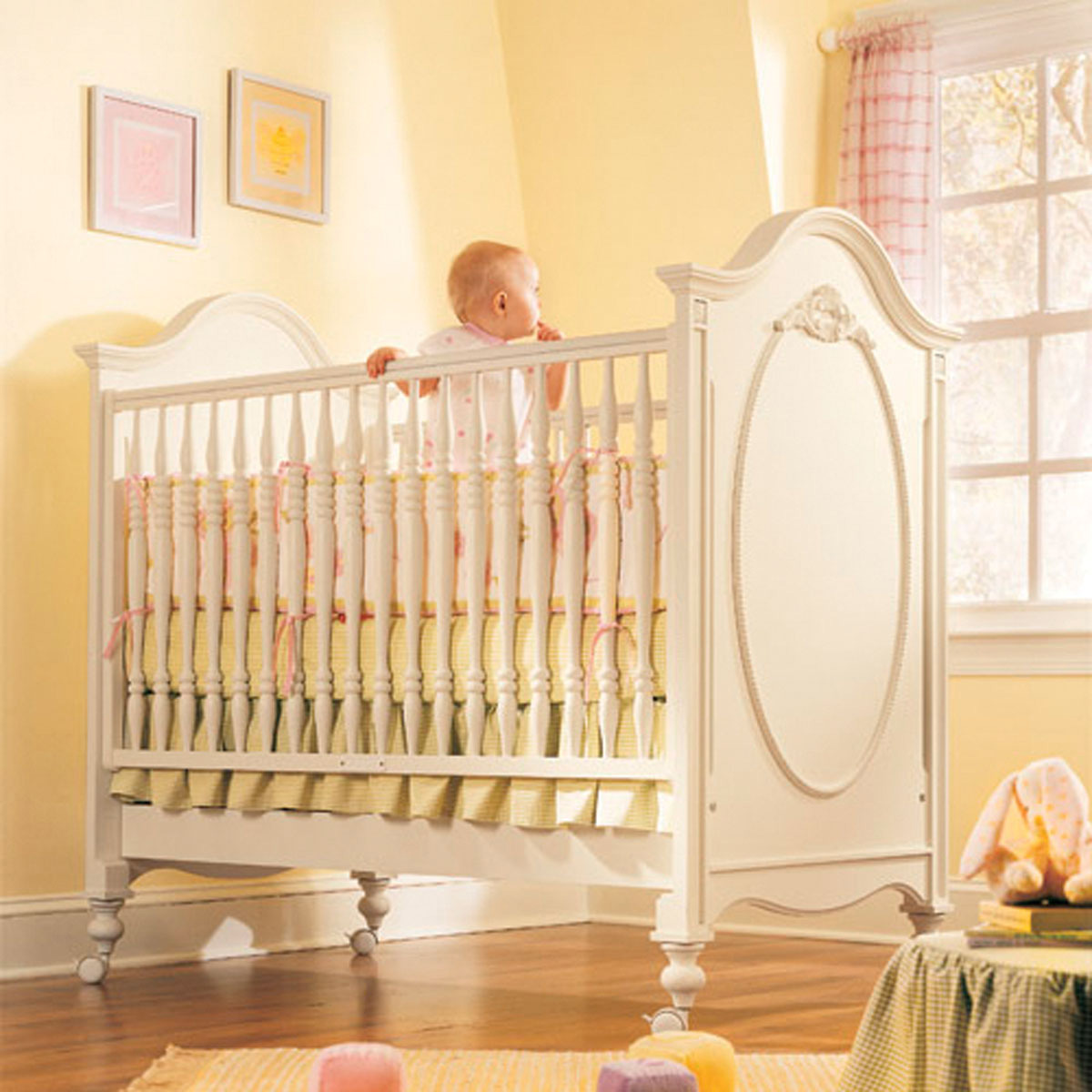 yellow-yell - Key Biscayne Magazine