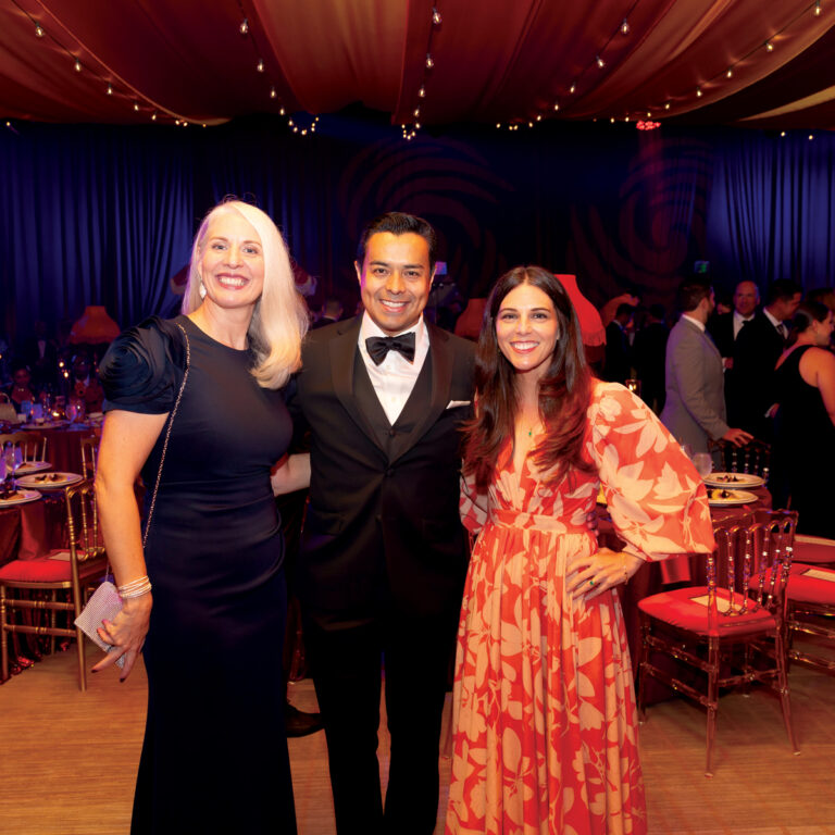 Island Hop - Key Biscayne Magazine